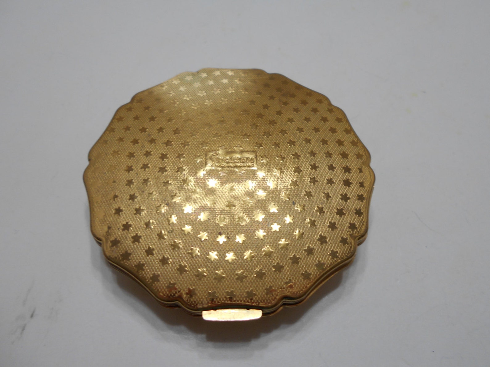 Vintage Stratton Green Wedgwood Compact 3390 Cupid - Etsy