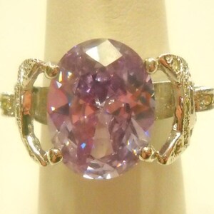 Gorgeous Vintage Light Amethyst Ring Adorned With Clear Rhinestones ...