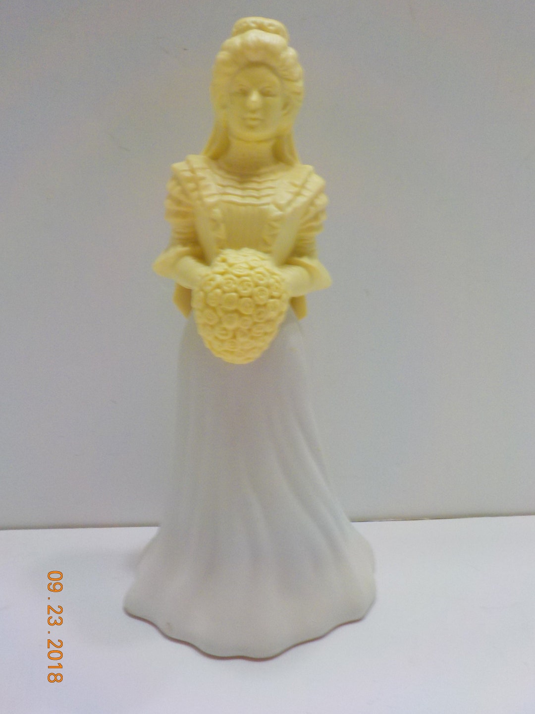 Vintage Avon Bridal Moments 35 5 Fl.oz. Unforgettable - Etsy