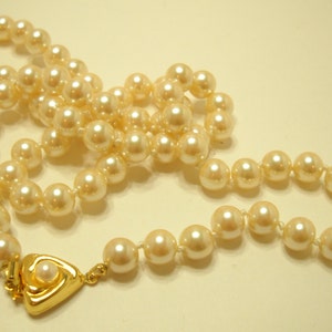 Vintage LCI 24" Faux Pearl Necklace (7093) Liz Claiborne, 8mm ...