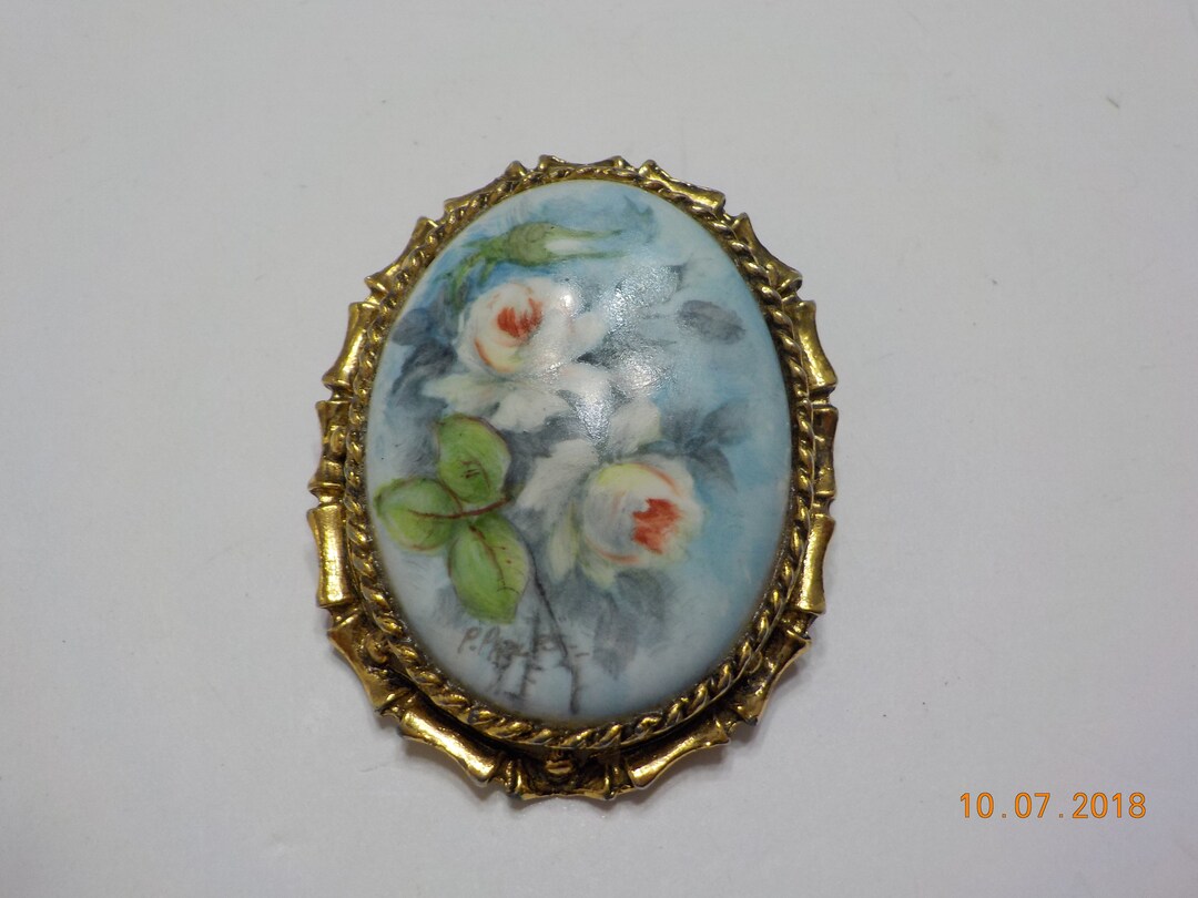 Vintage Hand Painted Oval Ceramic Brooch (6268) Signed - Etsy