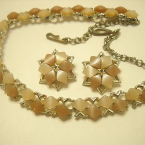 Vintage Cappuccino Thermoset Demi Parure 6532 Choker Necklace & Clip Earrings - Etsy