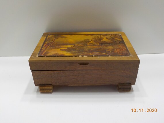 Vintage Hinged Wooden Chest (24) Trinket Box - Gem
