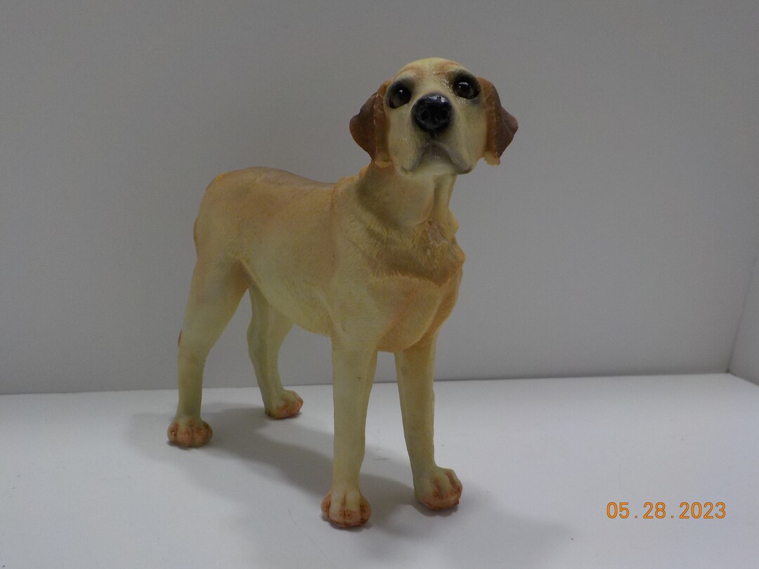 Vintage Yellow Labrador Retriever Figurine 18-A Standing on All Fours ...