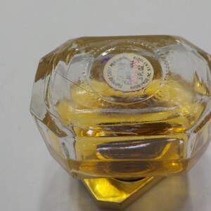 Vintage Avon Emprise Light Perfume (16) .5 Fl. Oz Bottle--half Full - Etsy