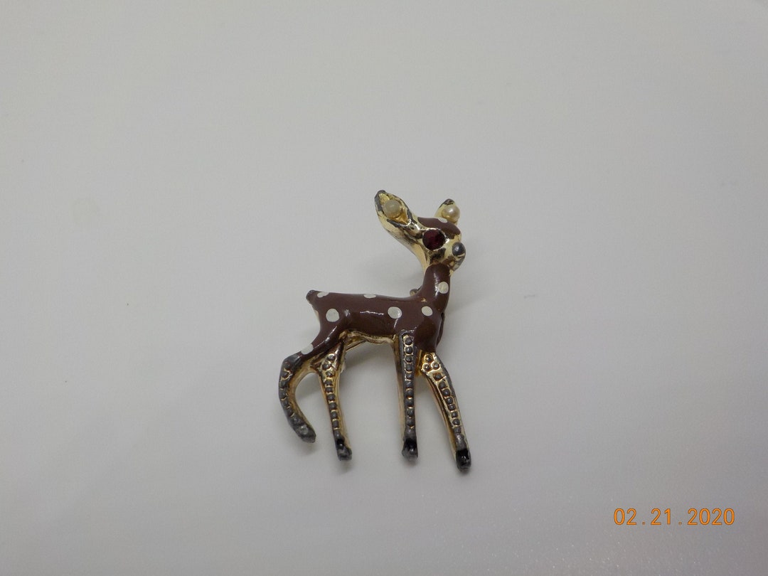 Vintage Gold Tone Metal & Enamel Fawn Brooch (6056/6060) Rhinestone Eye ...
