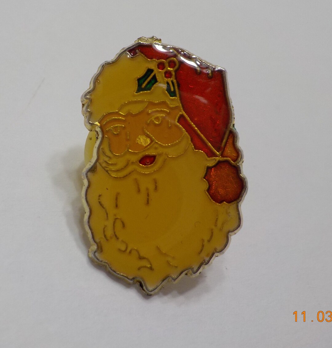 Vintage Santa Claus Lapel Pin (4741) - Etsy