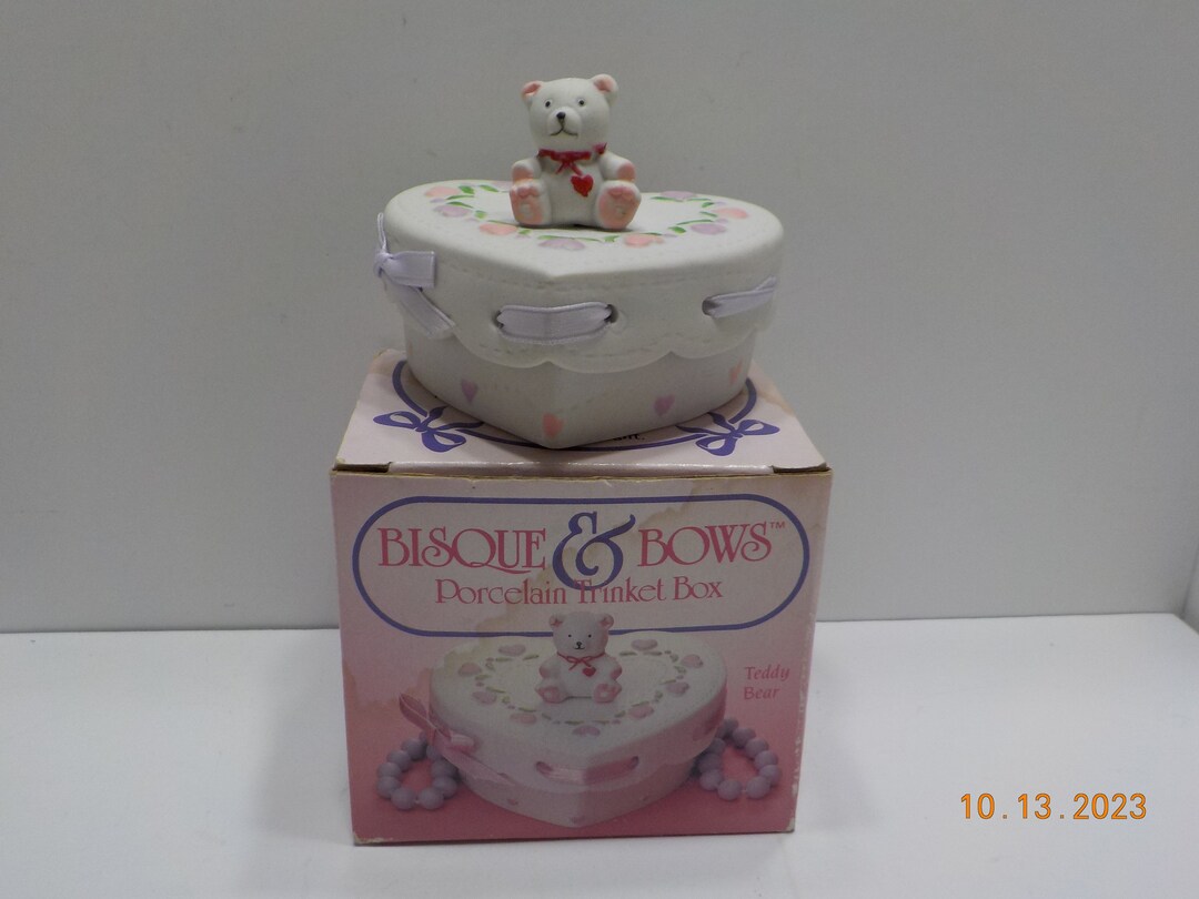 Vintage Bisque & Bows Porcelain Trinket Box (33-3) Teddy Bear and ...