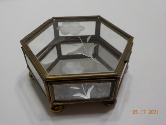 Vintage Six-Sided, Mirrored, Hinged, Brass & Glass Tr… - Gem