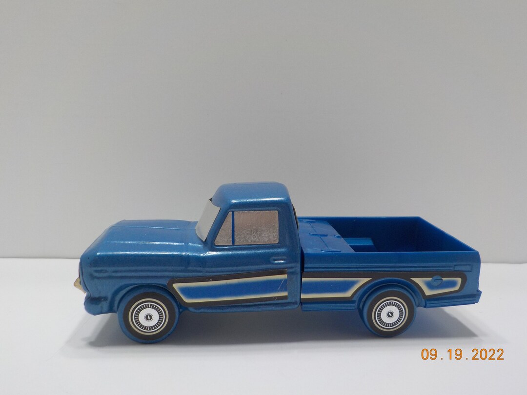 Vintage Avon 1973 Ford Ranger Pickup (6) Wild Country After Shave--full ...