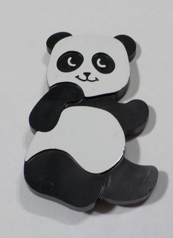 Vintage Avon Pandy Bear Pin (8047) 1973 Panda Bear Br… - Gem