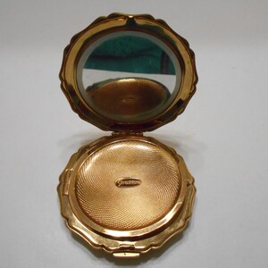 Vintage Stratton Green Wedgwood Compact 3390 Cupid - Etsy