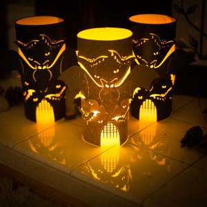 Halloween Bat Lantern Decoration Gift Centrepiece Party Candle Lanterns ...