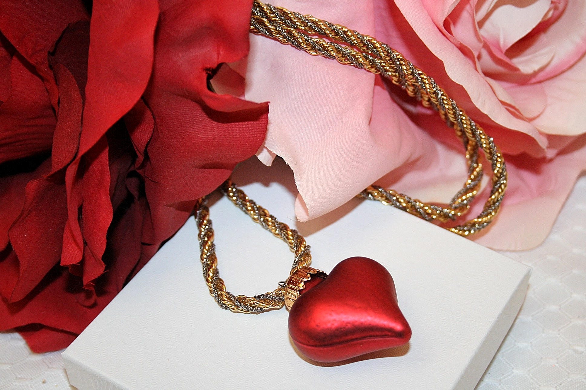 Valentines Red Heart Necklace Heart Ornament Necklace Valentines Day ...