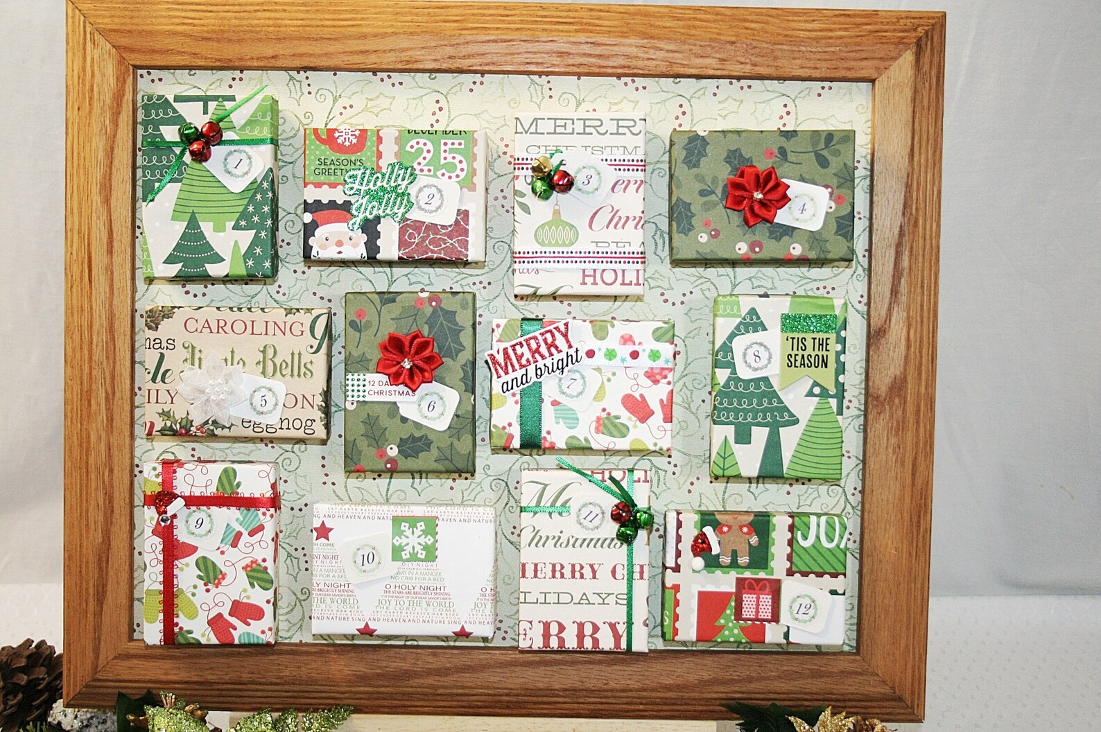 Jewelry Advent Calendar Goldtone Earring 12 Days of Christmas Jewelry ...