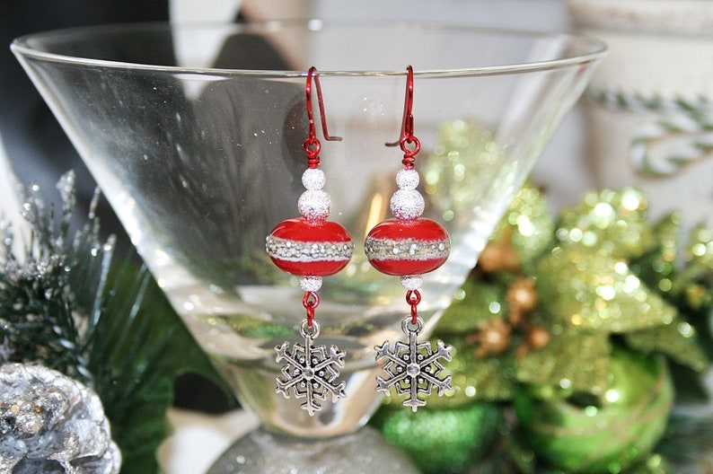 Christmas Red Bead and Snowflake Earrings Red Lampwork Beads - Etsy