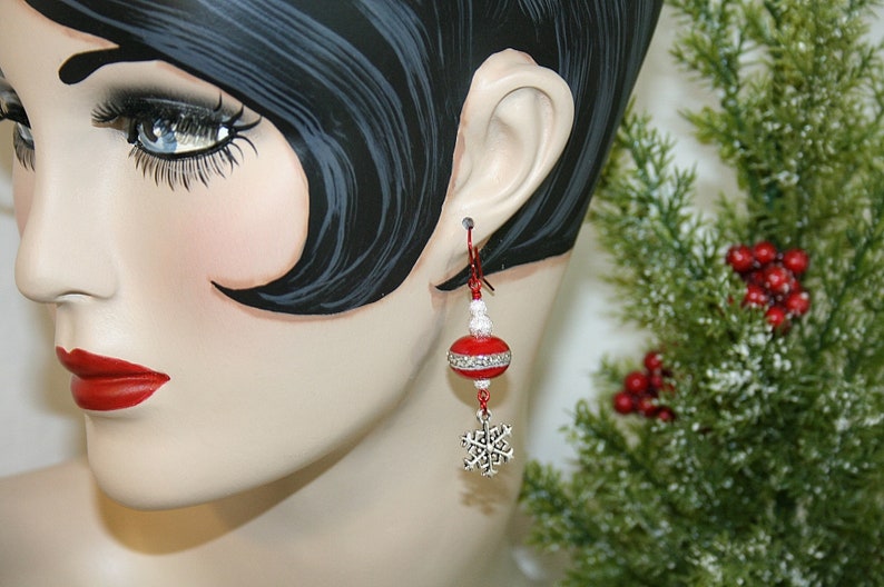 Christmas Red Bead and Snowflake Earrings Red Lampwork Beads - Etsy