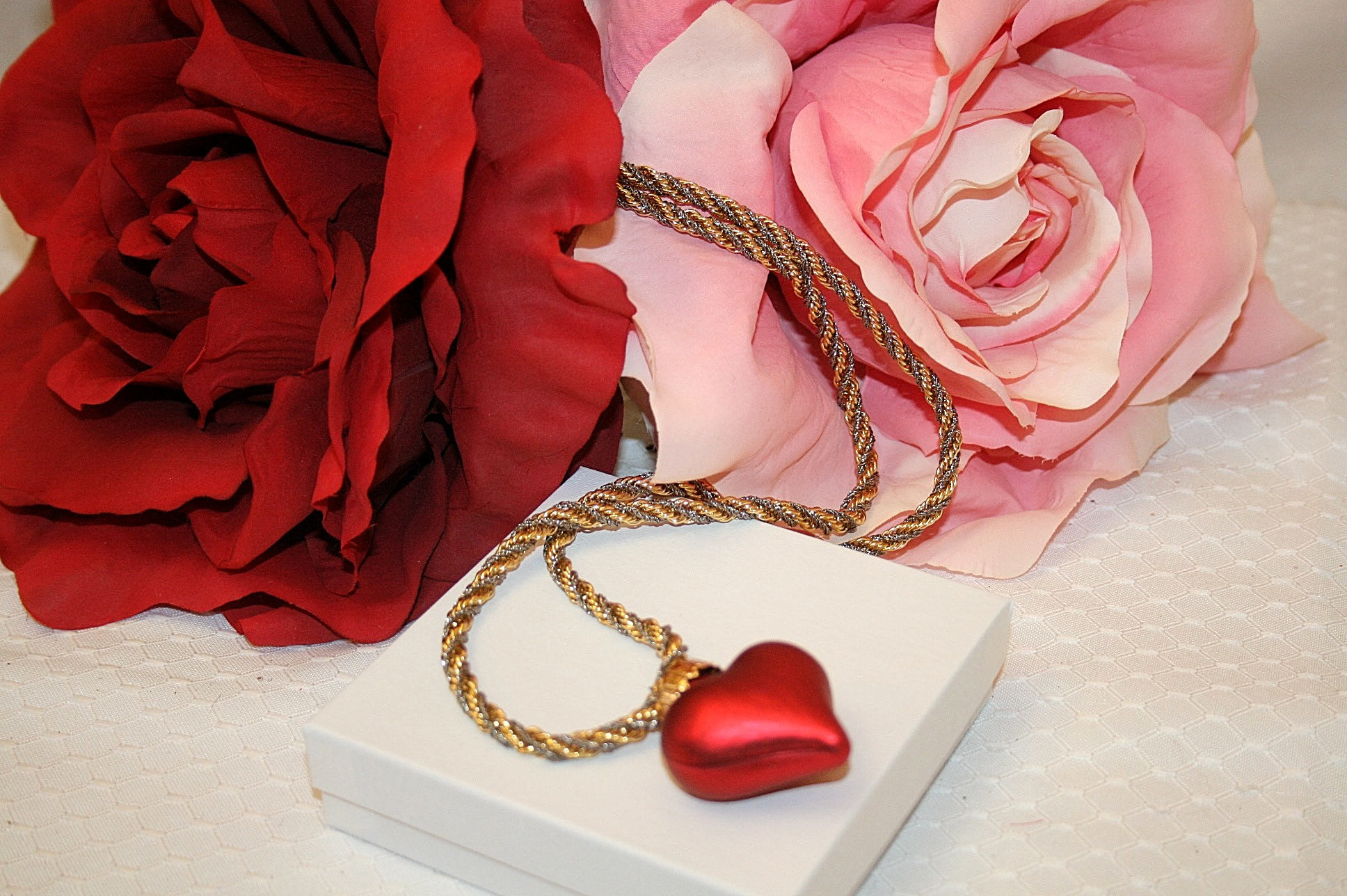 Valentines Red Heart Necklace Heart Ornament Necklace Valentines Day ...