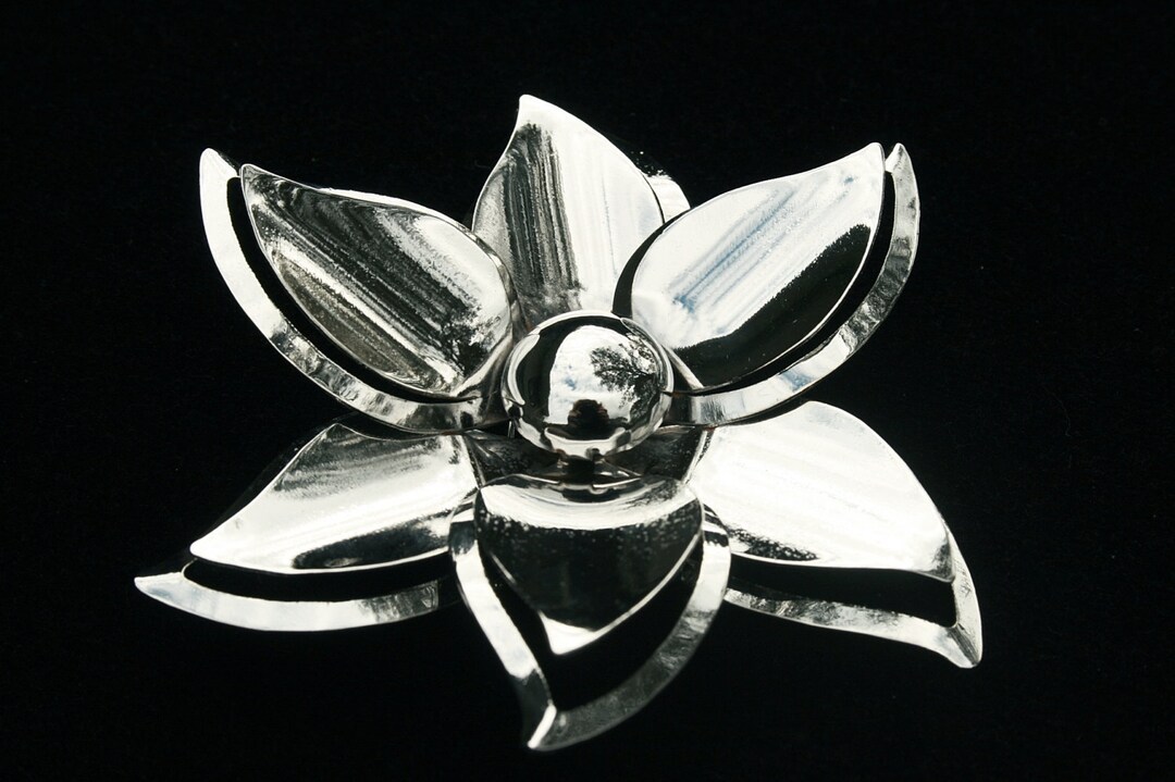 Vintage Silvertone Flower Pin Brooch Any Occasion Great Gift Idea - Etsy