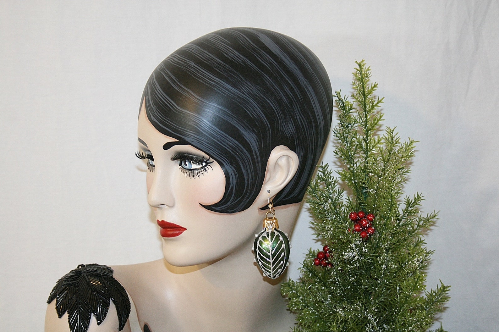 Dark Green Ornament Earrings Elegant Christmas Ornament Earrings Silver ...