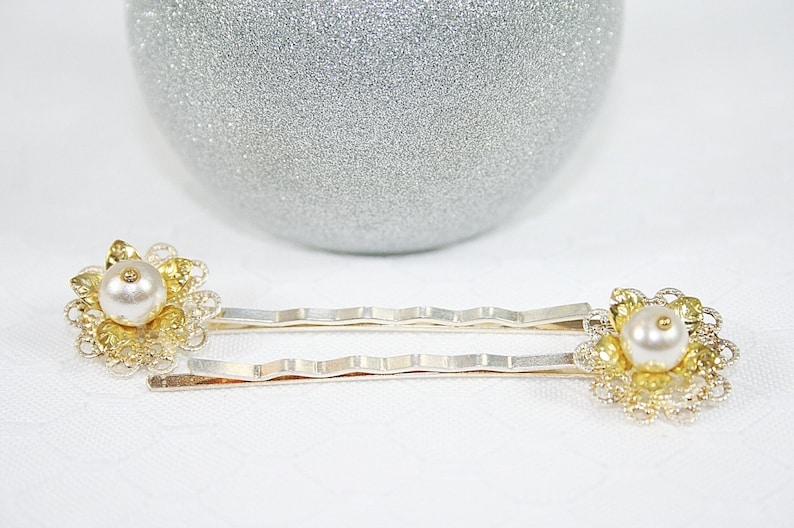Pearl Two Tone Flower Hair Clips Flower Wedding Hair Clips Bridesmaids ...
