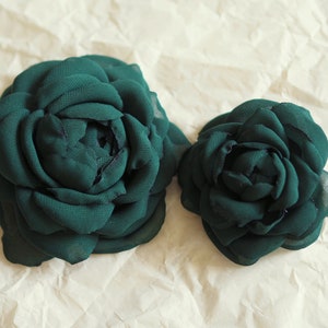 Deep Green Flower Brooch, Emerald Green Flower Pin, Flower Choker ...