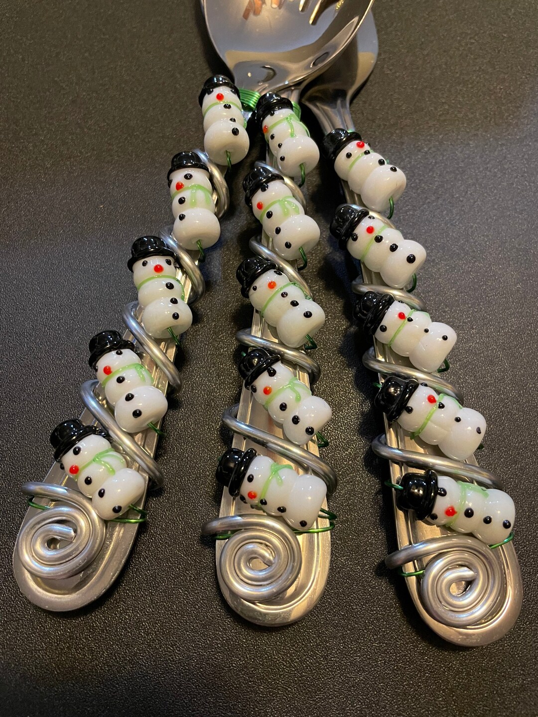 Snowmen Snowman Green Wire 3 Piece Beaded Oversized Serving Set Slotted ...