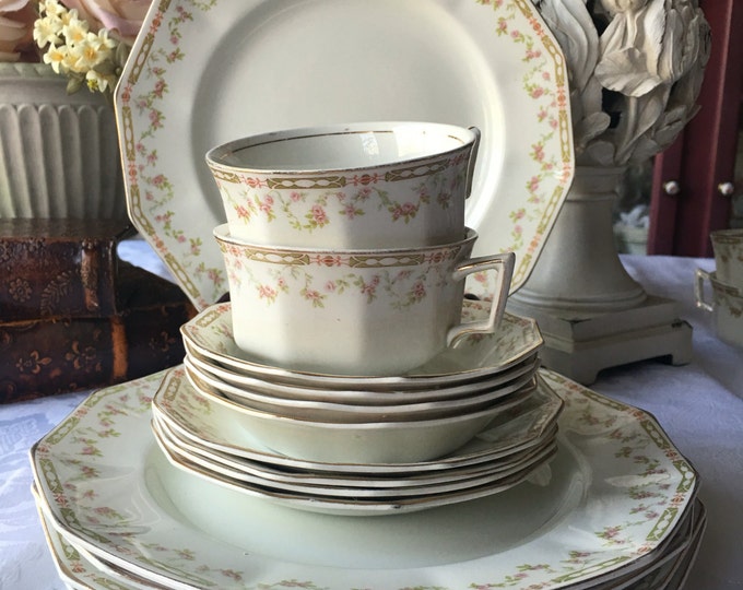 Antique Johnson Bros Dinnerware Set 15 Pieces Shabby Chic Cottage Chic ...
