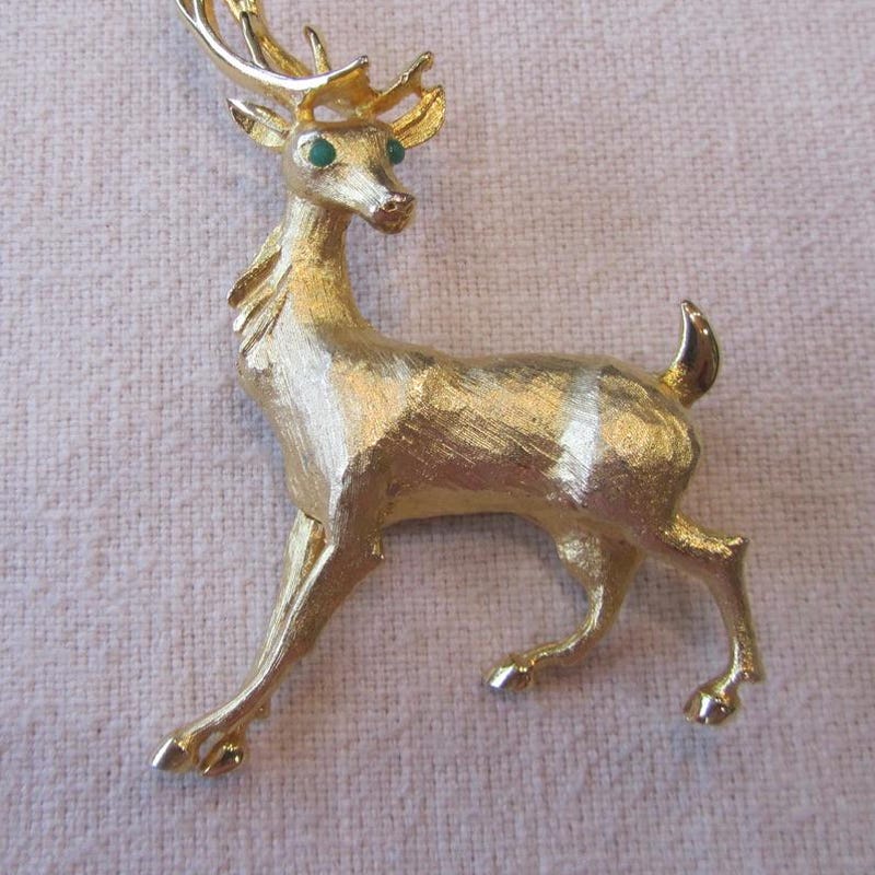 Deer Brooch - Etsy