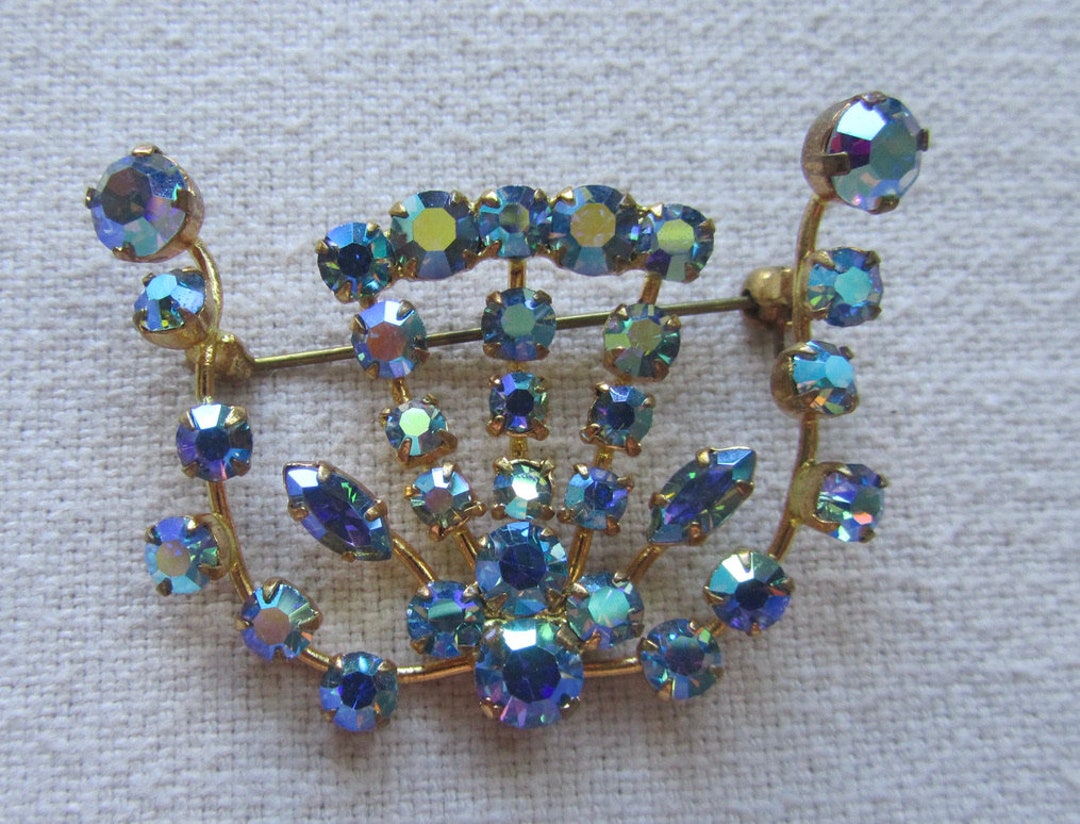 Vintage Gold Tone Blue Rhinestones Brooch - Etsy