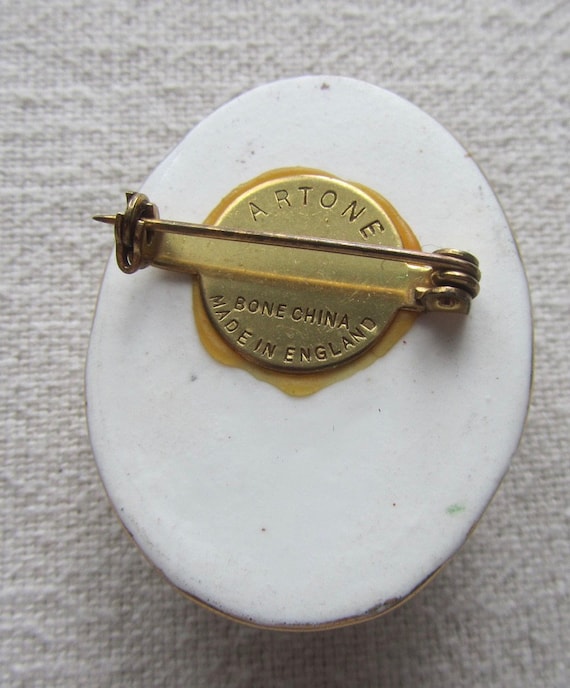 Vintage porcelaine Artone Bone China flower brooch - Gem