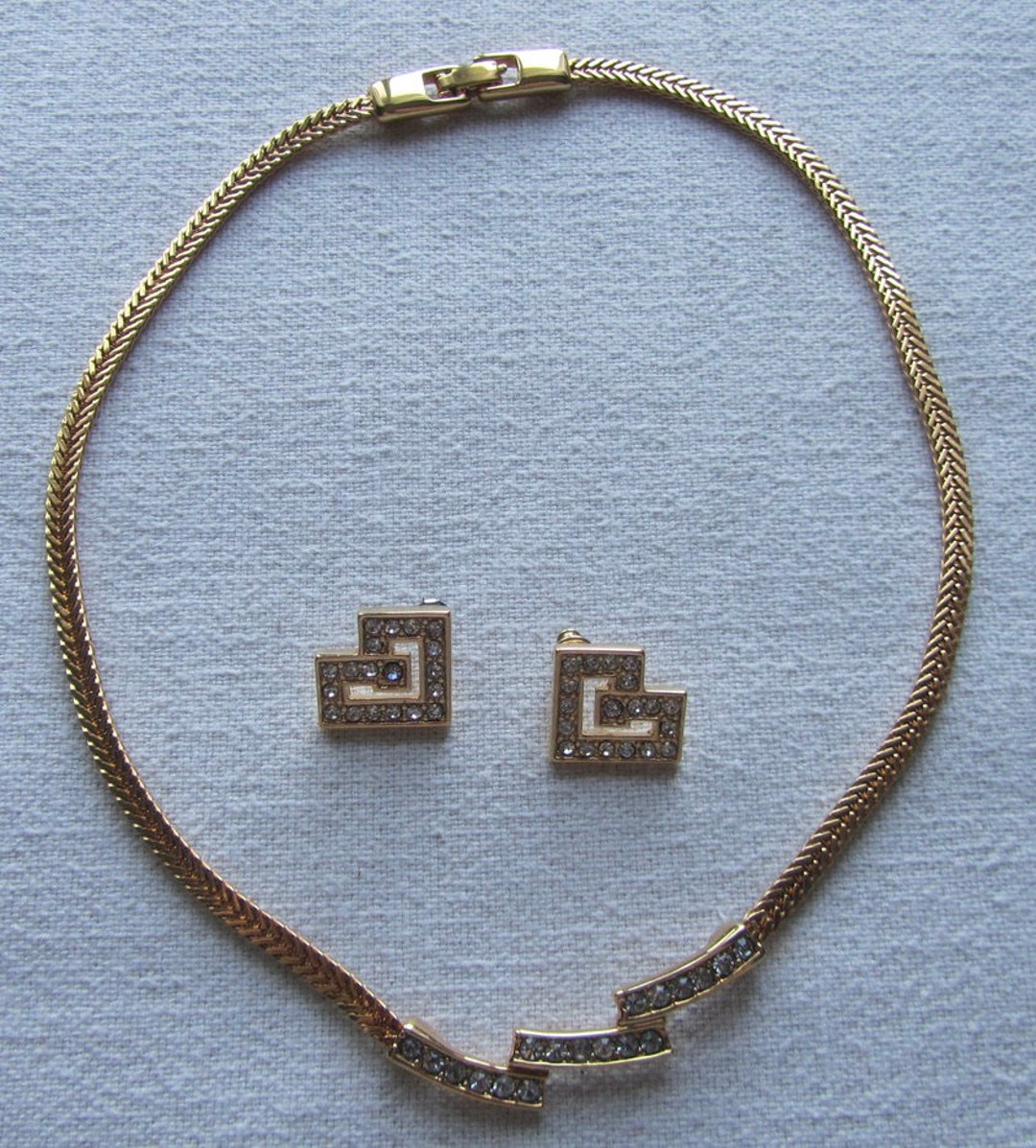 Vintage Gold Tone Monet Jewelry Set of Rhinestones Necklace and Stud ...