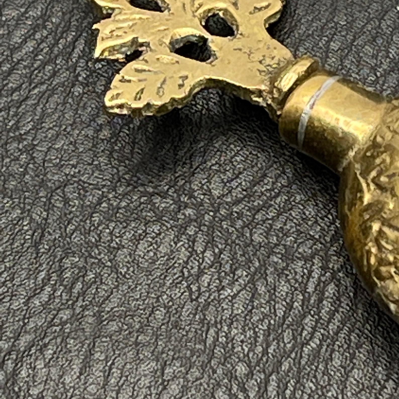 Antique Brass Mango Shaped Surmadani Bottle Eyeliner - Etsy