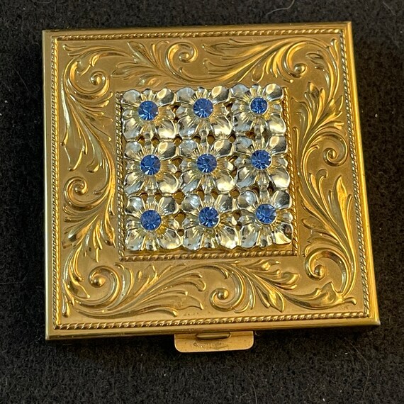 Volupte Square Powder Compact, Floral Theme with Blue… - Gem