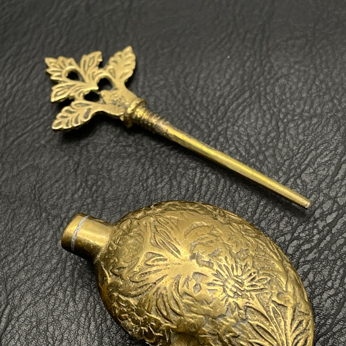 Antique Brass Mango Shaped Surmadani Bottle Eyeliner - Etsy