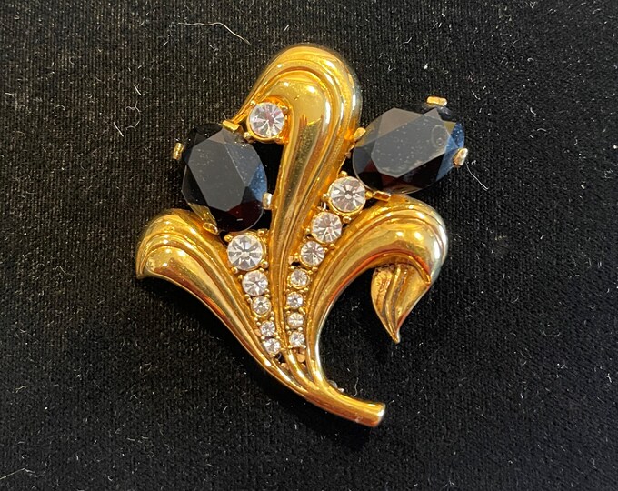 Carolee Gold Tone Brooch, Floral Theme, Clear Round Rhinestones, Oval ...
