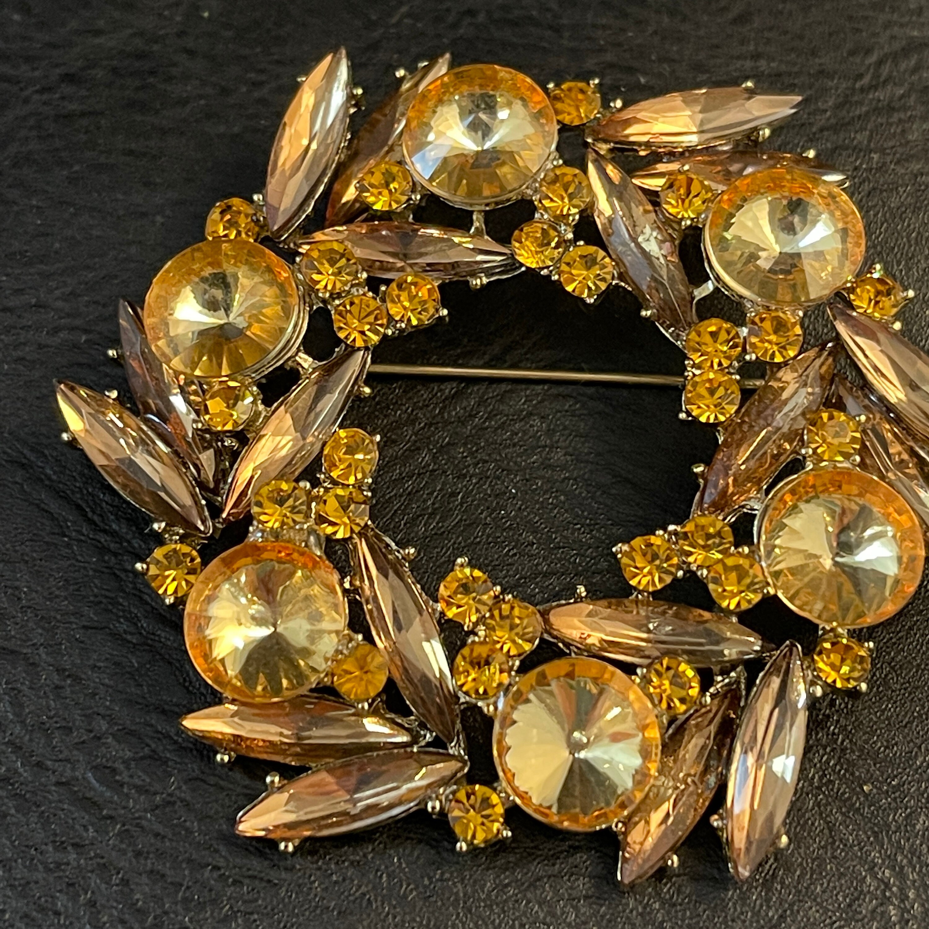 Amber Colored Rhinestone Wreath Brooch With Yellow Rivoli Stones ...