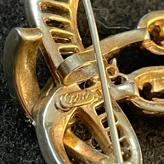 Coro Ribbon Brooch with Tiny Clear Rhinestones and Tw… - Gem