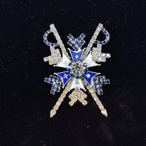 Heraldic Brooch - Etsy