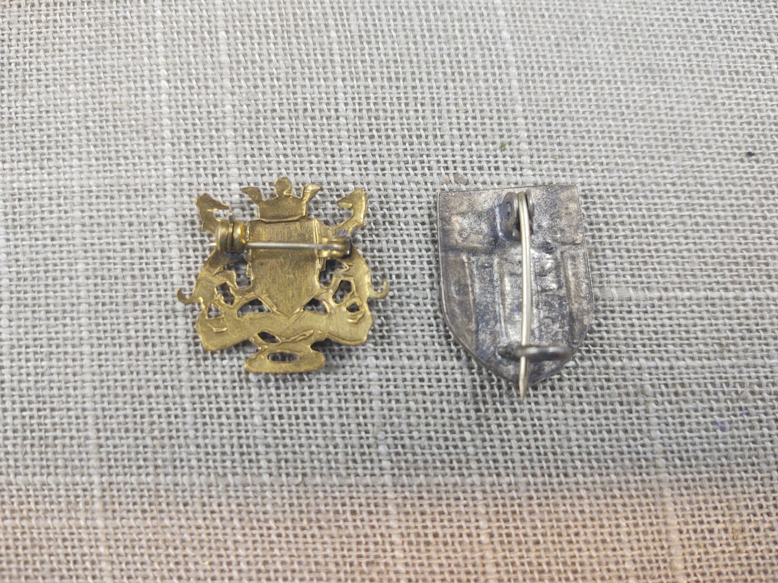 Set of 3 Small Heraldic Pins Coat of Arms Shields Reds and - Etsy