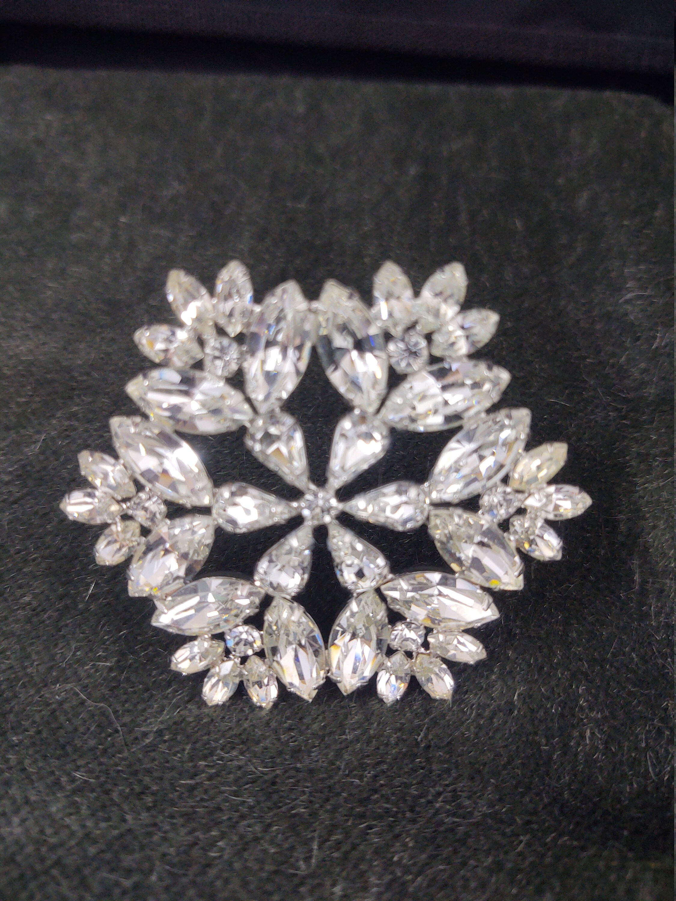 B David Large Clear Rhinestone Brooch Floral Design Silver Etsy