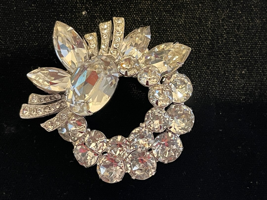 Gorgeous Weiss Clear Rhinestone Brooch, Round, Oval and Navette ...