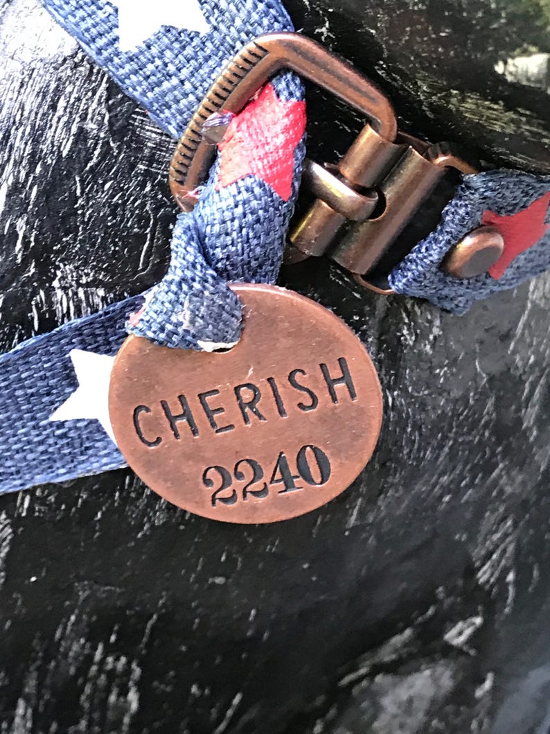 Folk Art Black Lab Farmhouse Dog Farmhouse Home Decor - Etsy