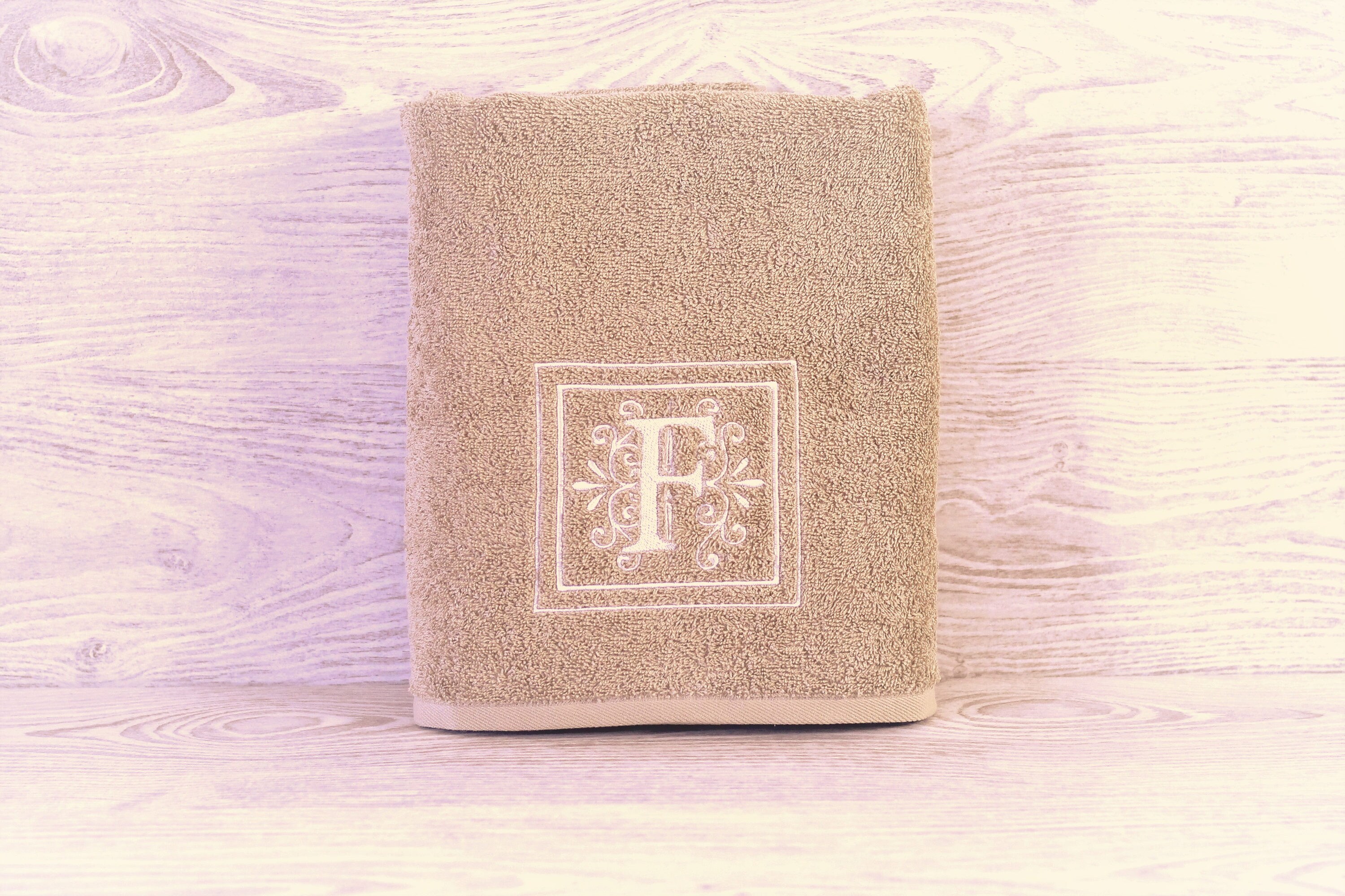 Personalized Towel / Monogrammed Towel / Hand Towel / Wedding | Etsy