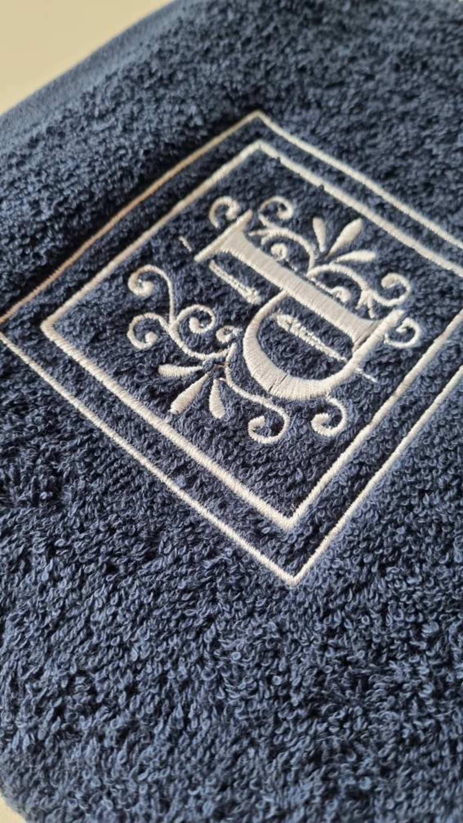 Personalized Towel / Monogrammed Towel / Hand Towel / Wedding Towels ...