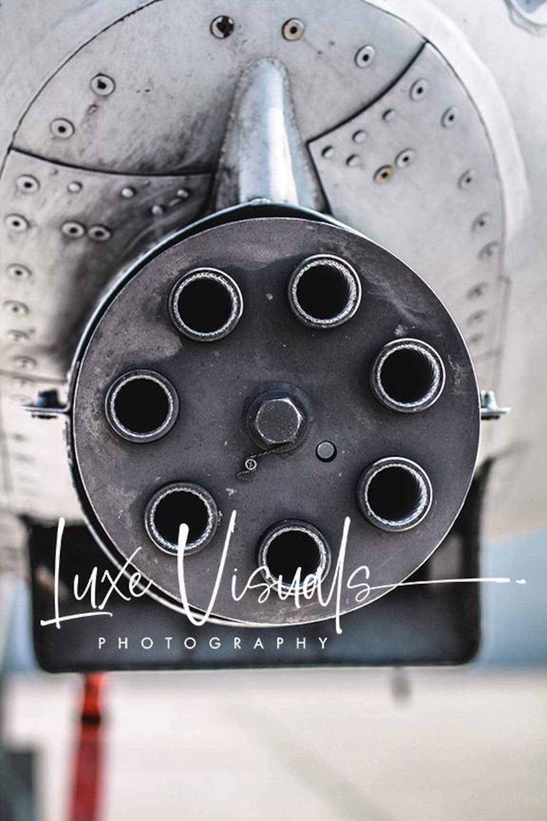 A10 Warthog Art, GAU Avenger Gatling Gun Picture, Black and White ...