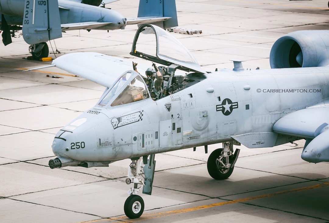 A10 Warthog Photo, Military Art, USA Memorabilia, A10 Thunderbolt ...