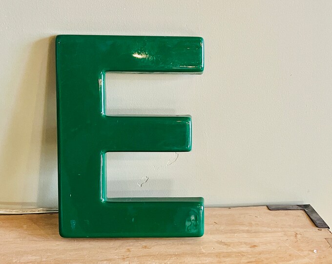 LETTER E Retro Marquee Letter E Vintage Sign From the 1970's Green ...
