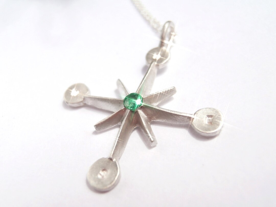 Emerald Compass Windrose Jr Sterling Silver and Emerald Pendant No ...