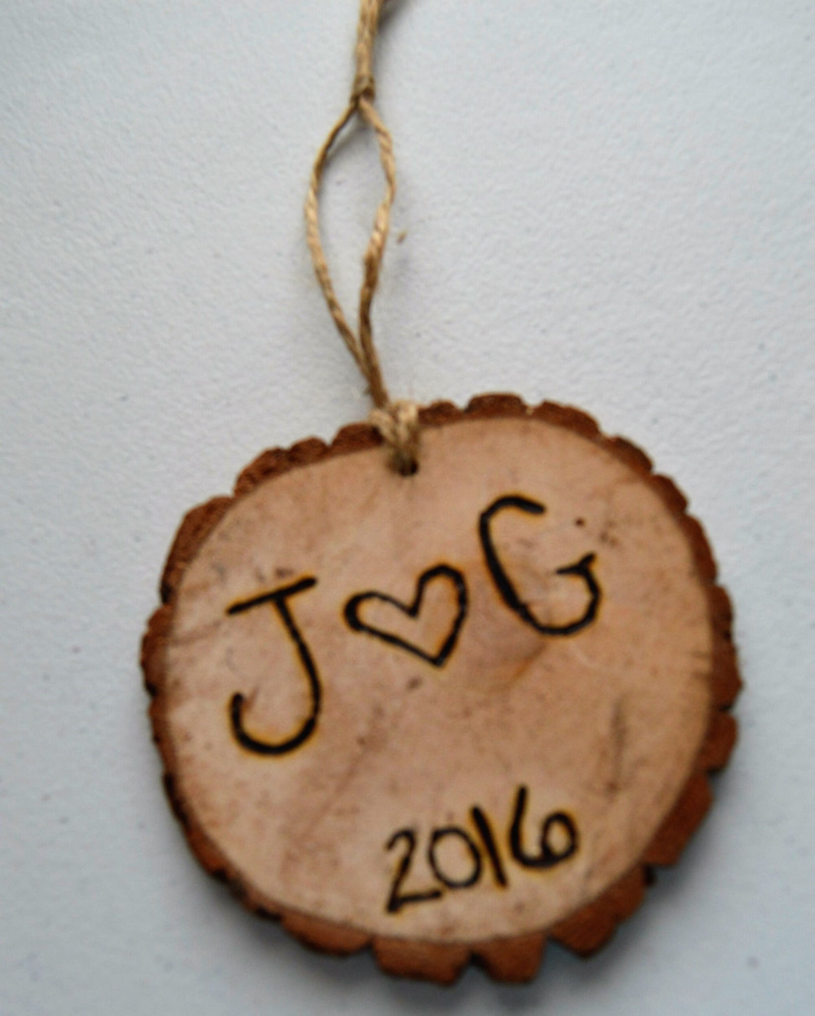 Christmas Ornament Wood Burned Wood Log Slice - Etsy